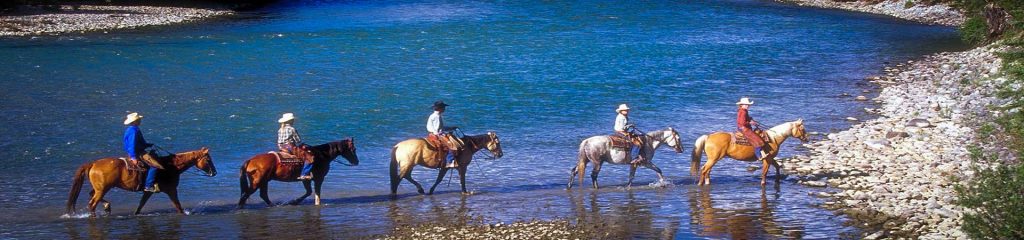 Three Bars Ranch | British Columbia | BestDudeRanches.com